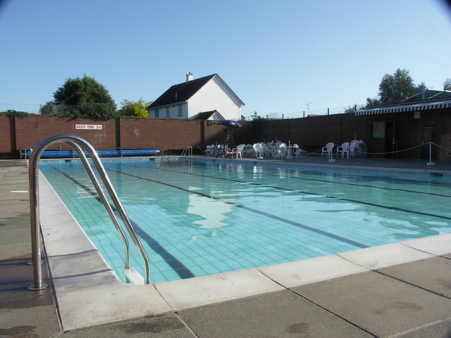 Outdoor Lidos and Sea Pools on the South West 660 - South West 660